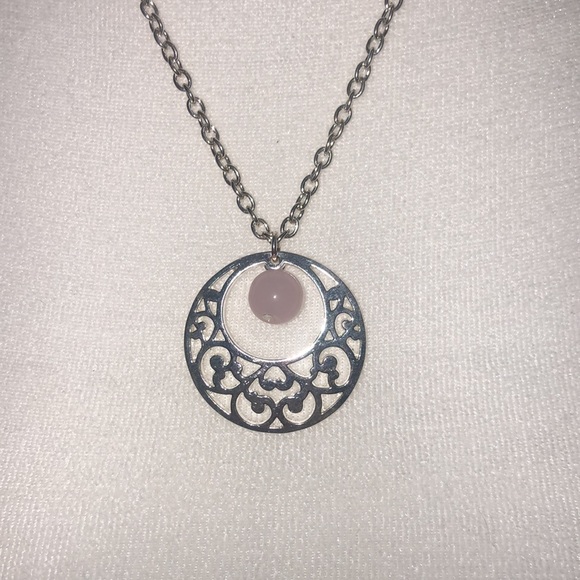 Lbvyr | Jewelry | Lbvyr Silver Chain And Pendant With Rose Quarts ...